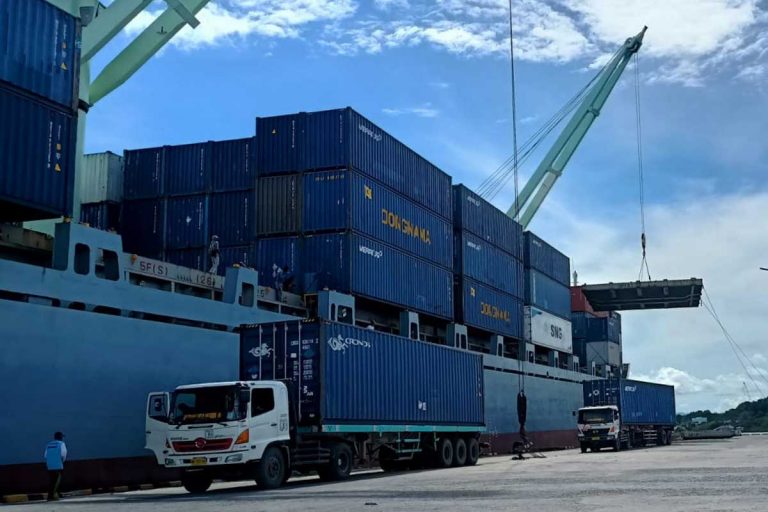 Port Terminal - United for Success